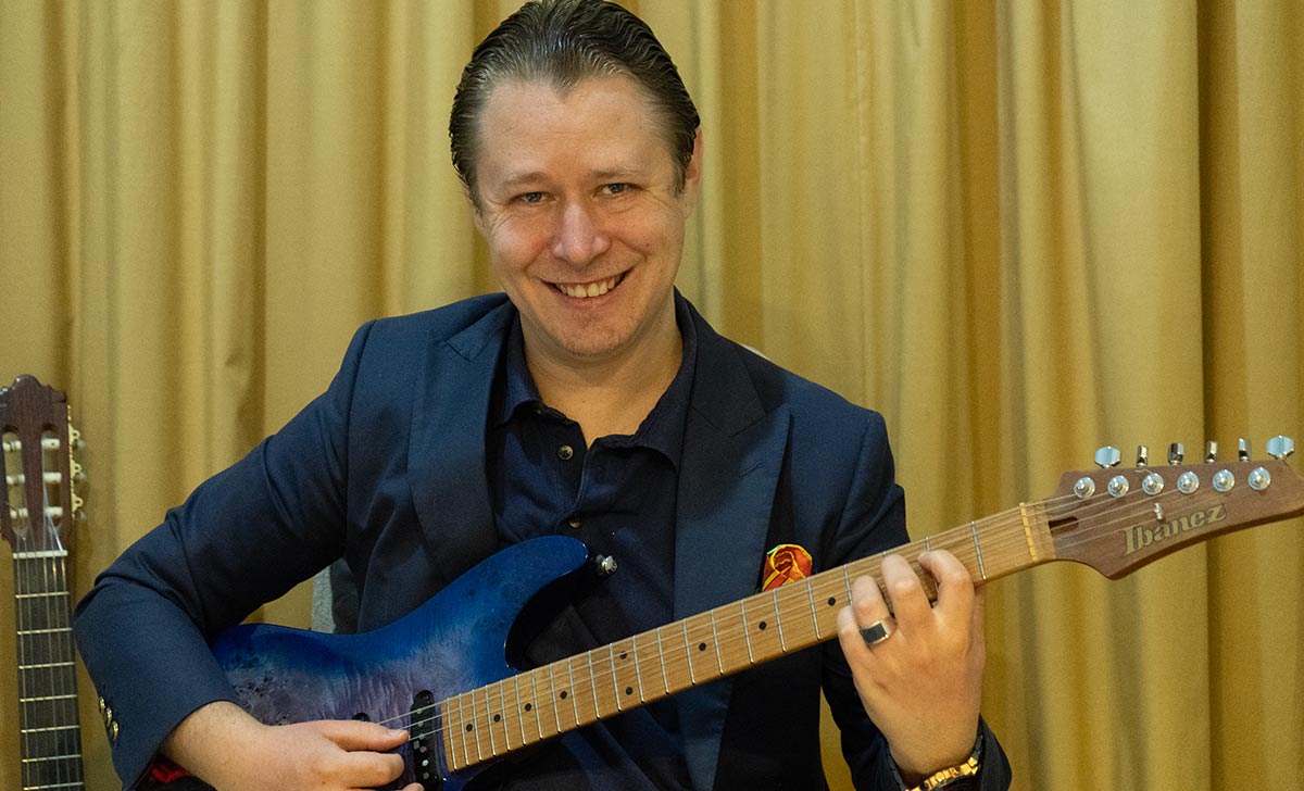 Excellent Guitar Courses Dubai | S & C